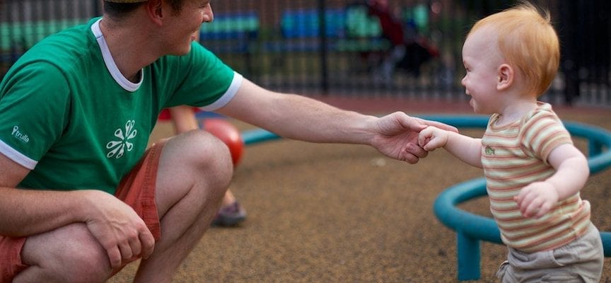 Bayi yang Lebih Cepat Berjalan Cenderung Memiliki Tulang Kuat - DokterSehat