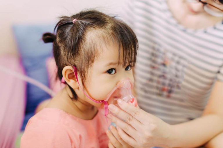 ISPA: Gejala, Penyebab, Diagnosis, dan Pengobatan - DokterSehat