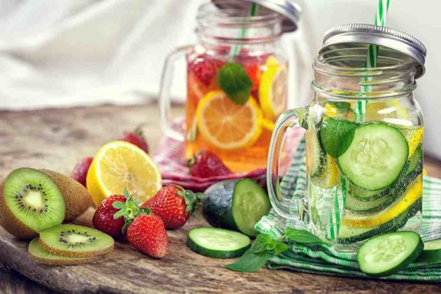 10 Manfaat Infused Water untuk Kesehatan