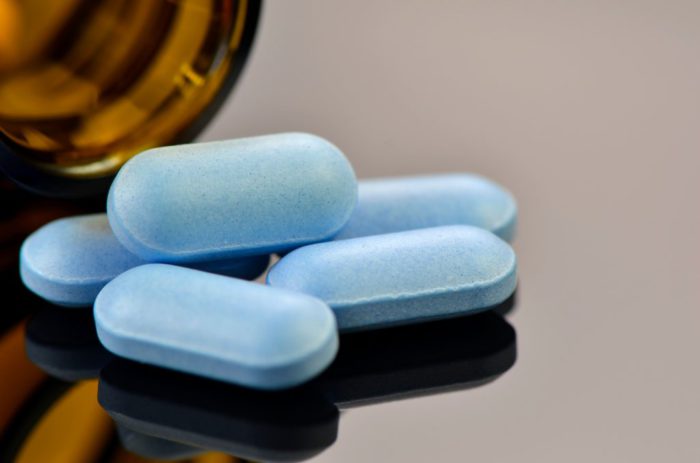 Kalmethasone - Manfaat, Dosis, & Efek Samping