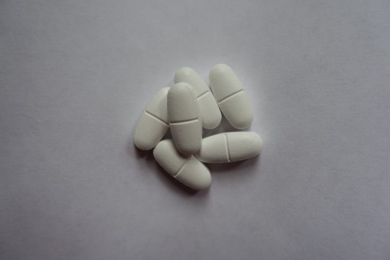 Analtram - Manfaat, Dosis, & Efek Samping