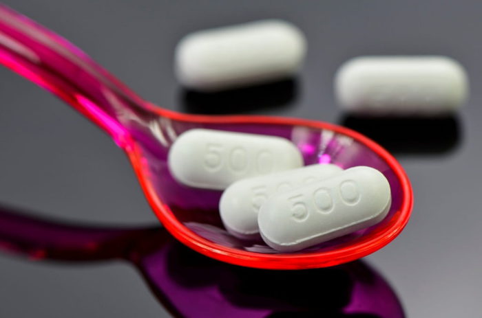 Baquinor Forte: Manfaat, Dosis, Efek Samping, Aturan Pakai, Harga, dll