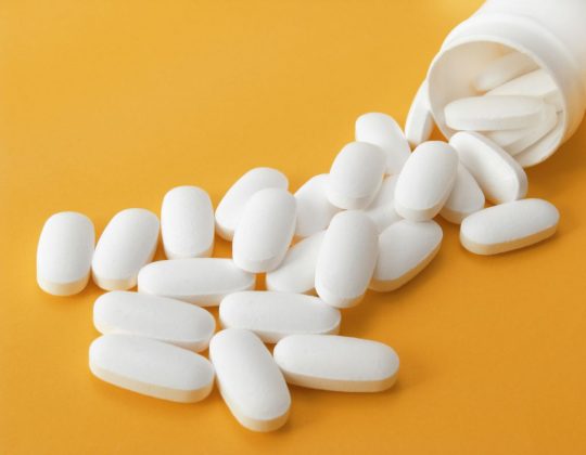 Alphamol: Manfaat, Dosis, Efek Samping