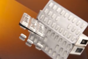 Atarax: Manfaat, Dosis, Efek Samping, dll