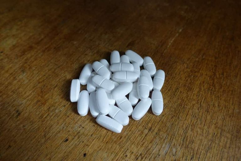 Bactesyn - Manfaat, Dosis, & Efek Samping