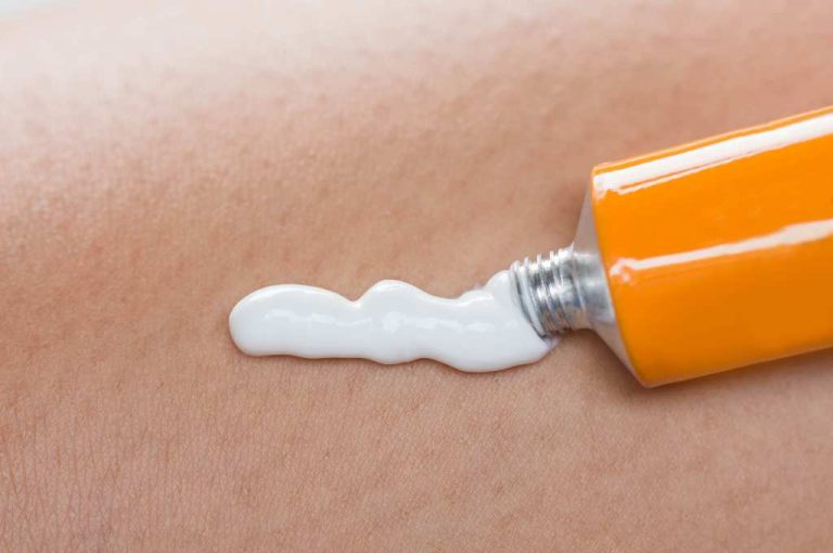 Zoralin (Tablet dan Salep): Fungsi, Dosis, Efek Samping, dll