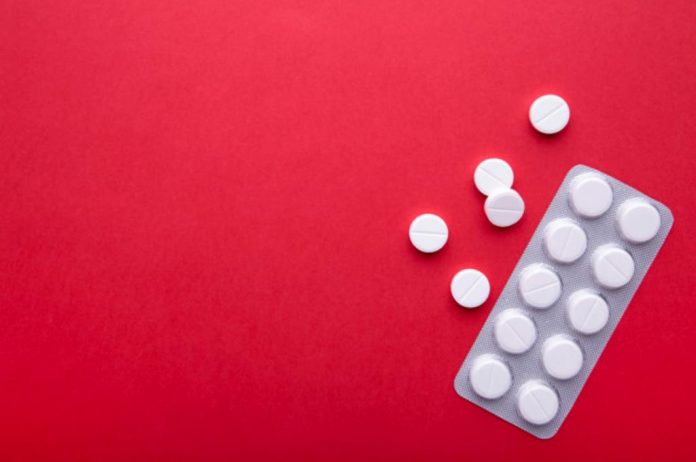 Ciprofloxacin: Fungsi, Dosis, Efek Samping, Aturan Pakai, dll