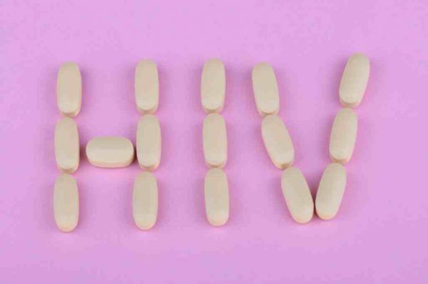 Efavirenz: Manfaat, Dosis, dan Efek Samping - DokterSehat