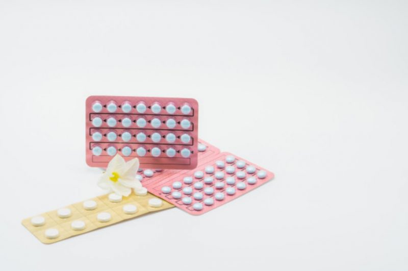 Estradiol: Fungsi, Dosis, Aturan Pakai, Efek Samping, dll