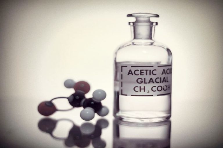 Asam Asetat: Fungsi, Dosis, Efek Samping, dll - DokterSehat