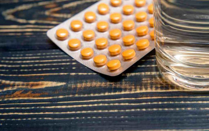 Terazosin: Fungsi, Dosis, Efek Samping, dll - DokterSehat