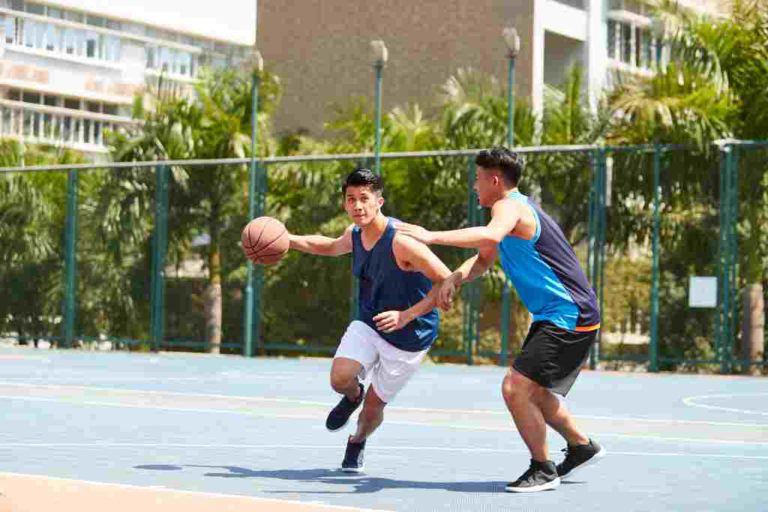15 Manfaat Olahraga Basket, Baik bagi Kesehatan Fisik hingga Mental