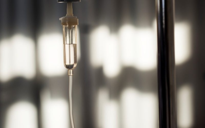 IVIG (Intravenous Immunoglobulin): Fungsi, Dosis, Efek Samping, dll