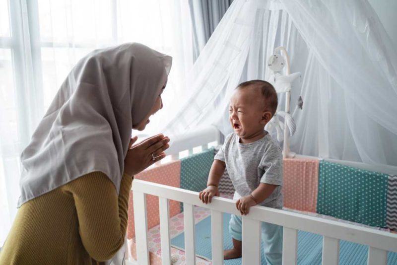 Tantrum pada Bayi: Definisi, Penyebab, Cara Mengatasi, dll - DokterSehat