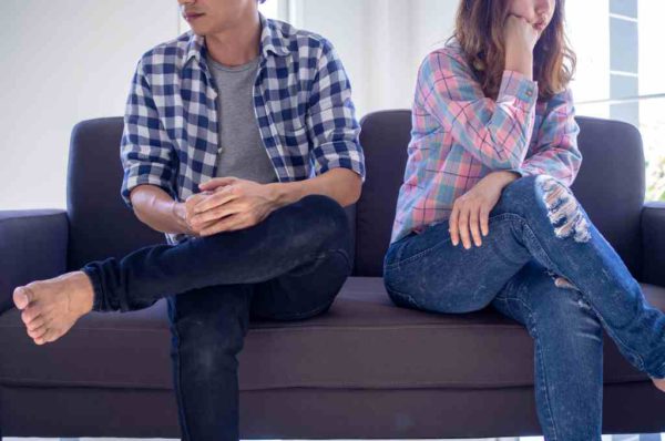 Psikologi Pria Selingkuh, Ini 10 Tanda Suami Punya Wanita Idaman Lain