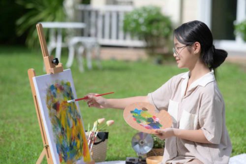 Art Therapy: Teknik, Manfaat, Efektivitas, dll - DokterSehat
